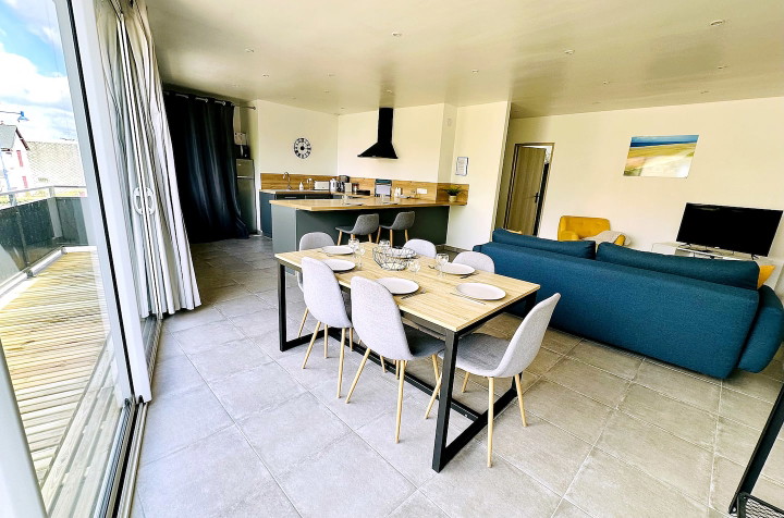 Barneville Plage Appart Balcon 100m De La Mer - Barneville-Carteret