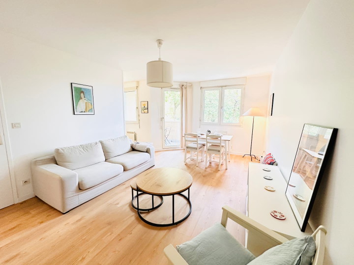 Appartement Paisible Et Chaleureux - Saint-Genis-Pouilly