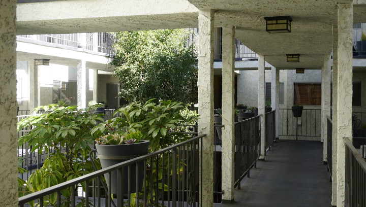 ***Best Condo In West Hollywood*** - Beverly Hills, CA