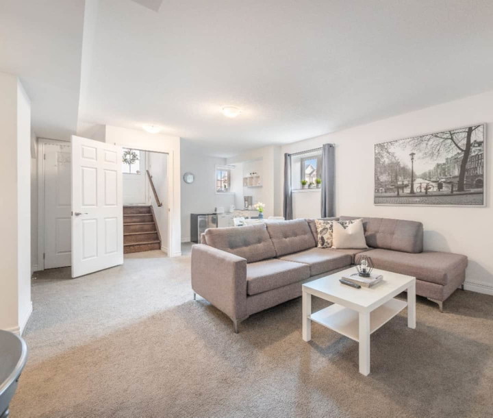 Hotel Style 1 Bedrm Near Beaches & Friday Harbour - Innisfil