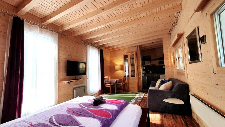 Scandinavian Log Cabin - Private Parking & Terrace - Wien