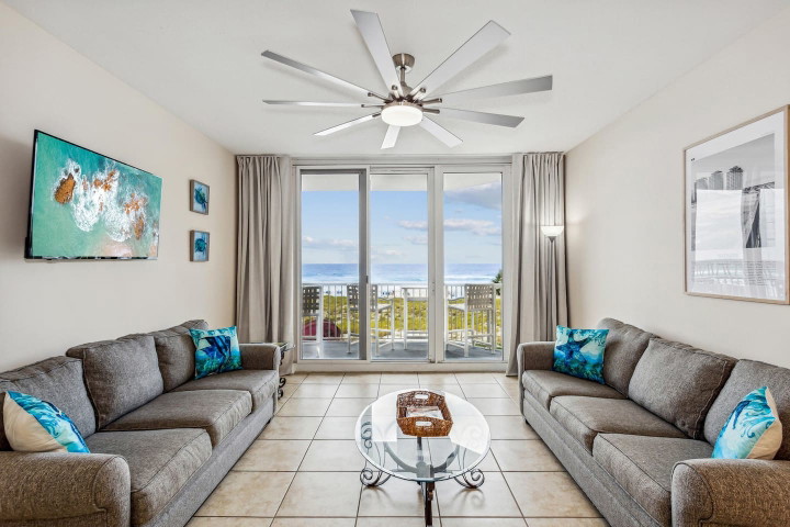 Oceanfront/2nd Floor Balcony/pool/views/walk2pier - Navarre Beach, FL