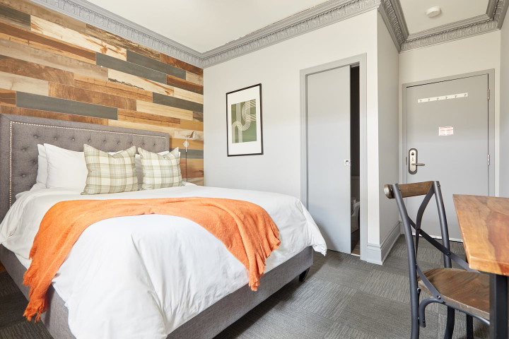 La Tumu | Cozy And Comfortable Queen Suite - Toronto