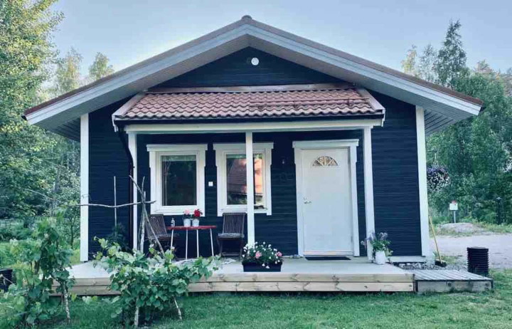 Ihana Vierasmaja Järven Lähellä Kirkkonummella - Kirkkonummi