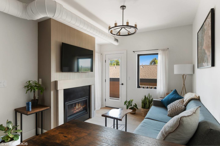 New Luxury Downtown Condo + Amazing Rooftop Views! - Whitefish, MT