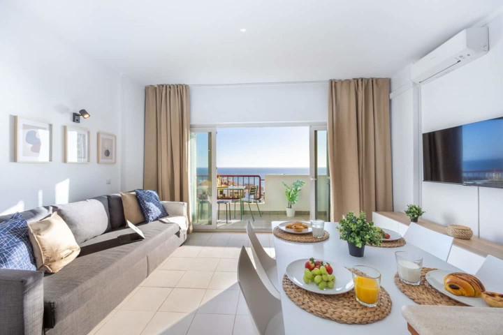 Behappy At The Beach - Sea View - W/pool - Praia da Rocha