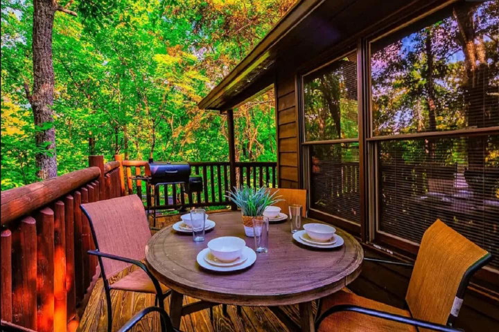 Cozy 2bd Cabin W/ Hot Tub! Pool Table + Near Town! - タウンセンド, TN