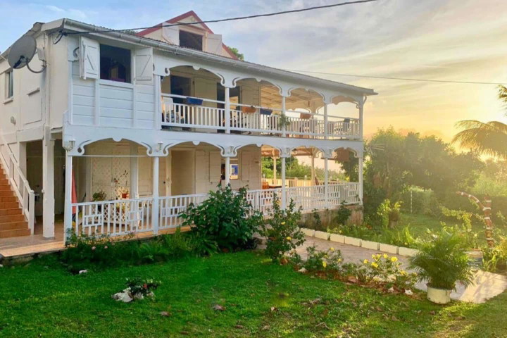 The "Kaz Lambi"  A Colonial-style House - Guadeloupe