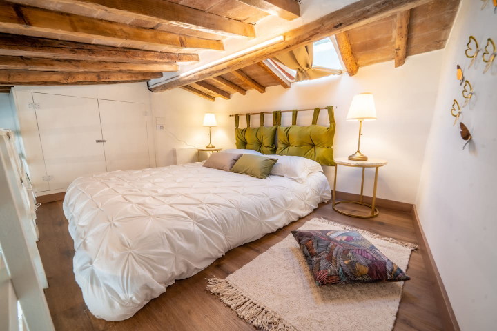 Romantic Nest | 5 Min Station | Historic Center - Florencia