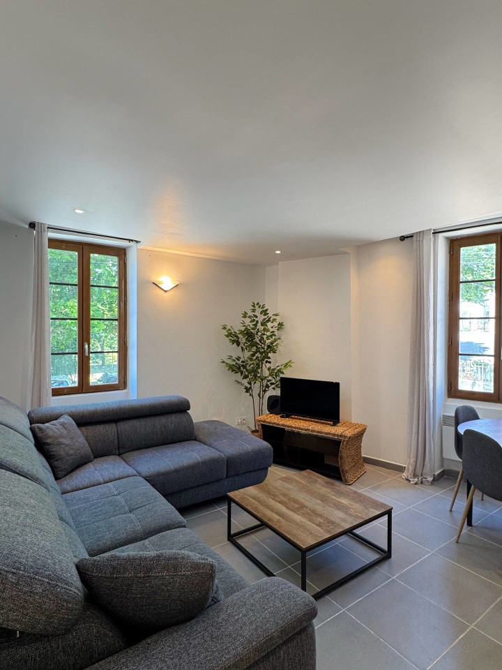 Appartement Lumineux Au 1er éTage - Donzère