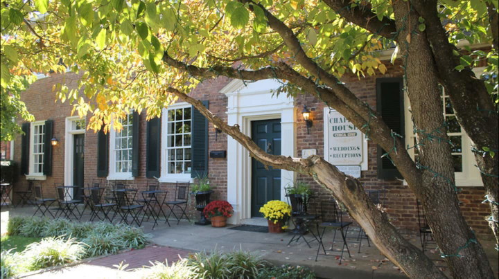 Luxurious 3 Room Loft - Downtown On Court Square - Bardstown, KY