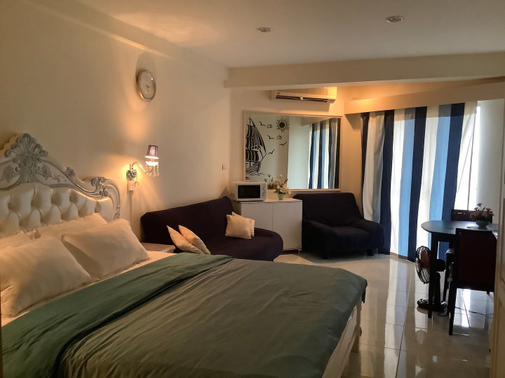 Seaview Apartment On The 15th Floor, Super Fast Free Wi-fi - Pattaya City