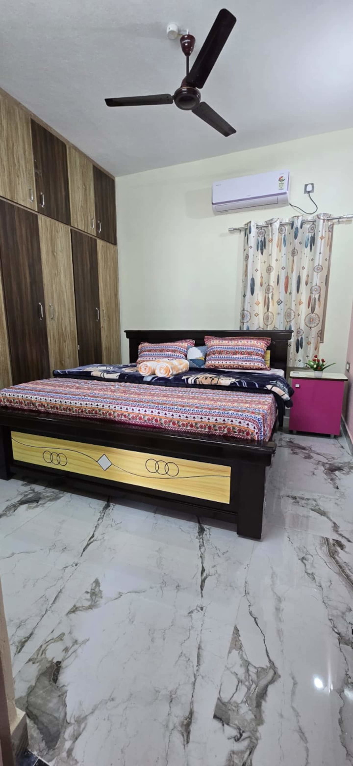Dharani Stay 1bhk(ac) 10,mins Padmavathi Devi Tmpl - Tirupati