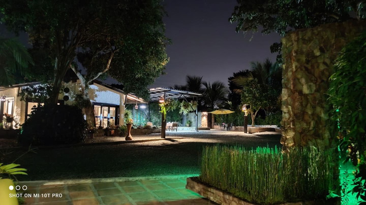 The Whispering Cabin - Pereira