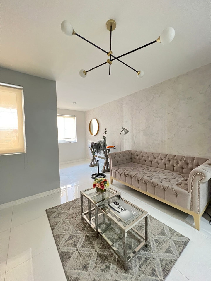 Pontefino House 3 Bed Rooms - Batangas City - Batangas
