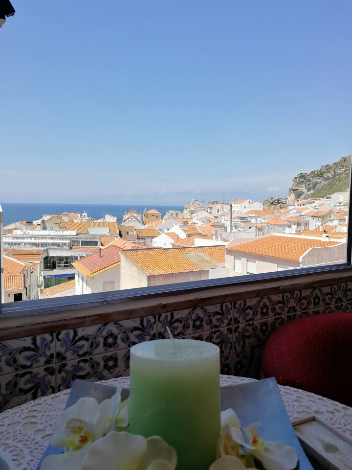 2 Bed Flat - Sleeps 5 - Parking - Wifi - Nazaré