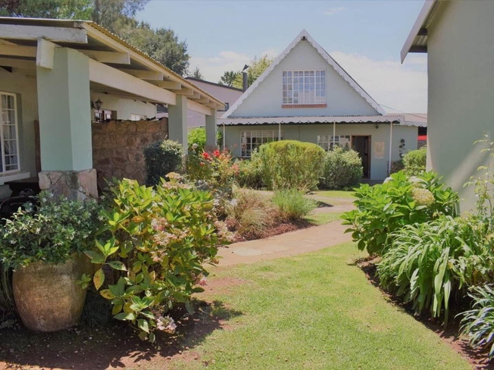 Van Gogh Cottage - Dullstroom