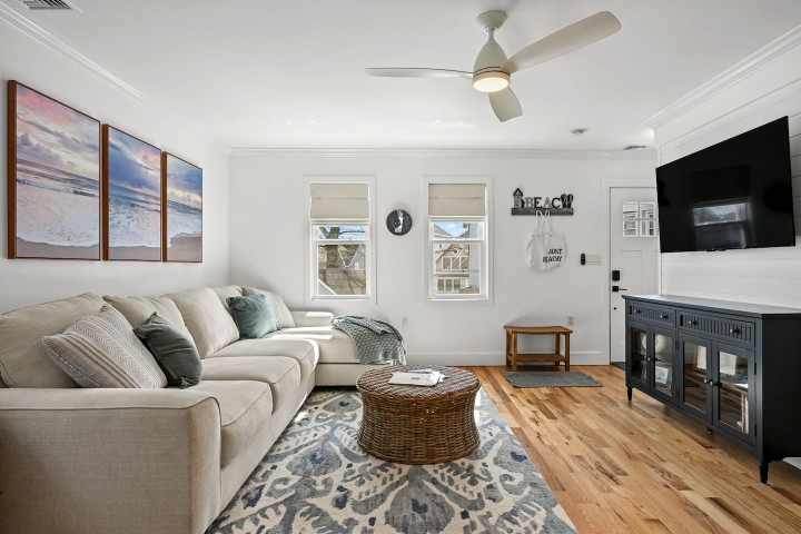 Salt & Blue | Walk To Beach & Tyde 4br Fire Pit - Stratford, CT