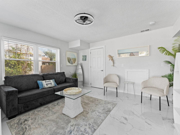 Pet-friendly Apt 2 Min To Beach Sleeps 6 - Redington Beach