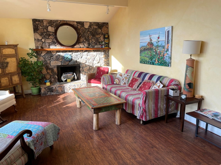 Gravenstein House - Occidental, CA