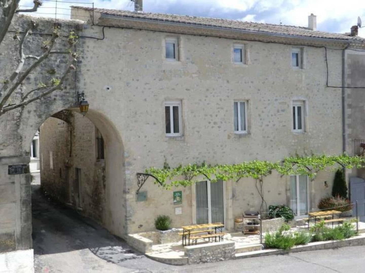 Spacious Cottage Ideal For Family Or Friends - Frankreich