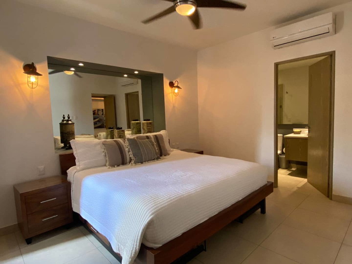 Beach Condo In The Heart Of The Romantic Zone - Puerto Vallarta