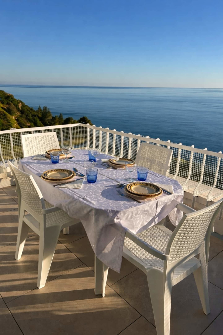 Balconies Of Falésia Guest House - Sesimbra