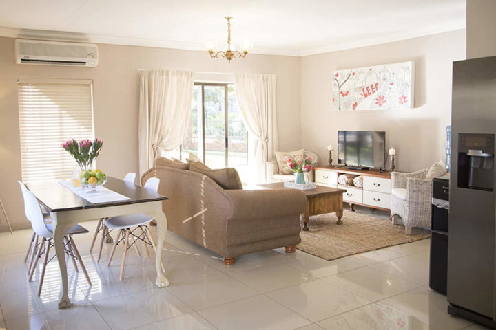 Modjadji Cottage - Hartbeespoort