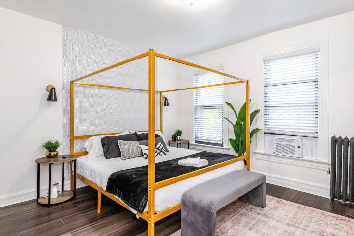Cozy Studio In Historic Oregon District + Parking - Dayton, OH
