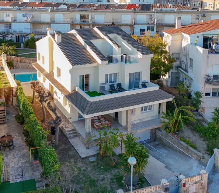 La Fabuleuse Maison De Lucia Et Georges - Catalonia