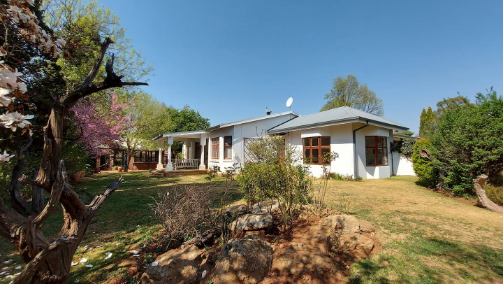 Country House In Town - Dullstroom