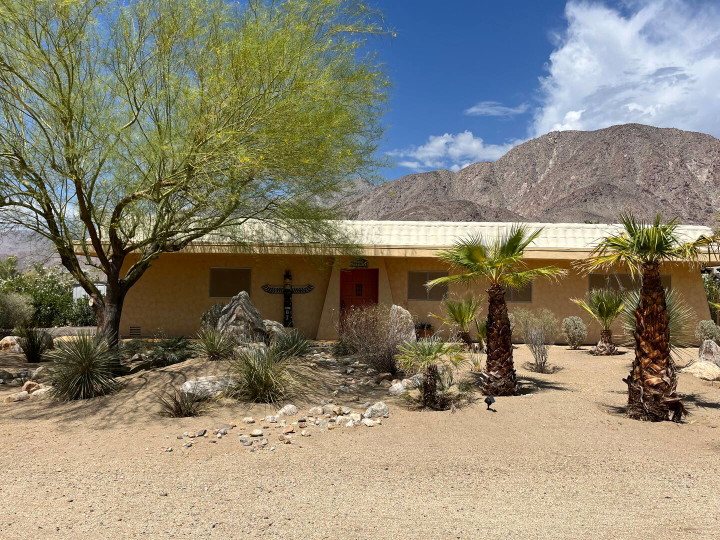 That 70s Desert House With Indoor Pool - Borrego Springs, CA