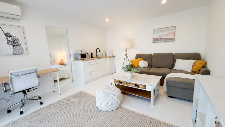 Your Private Cosy Retreat Close To The Beach - Clevedon