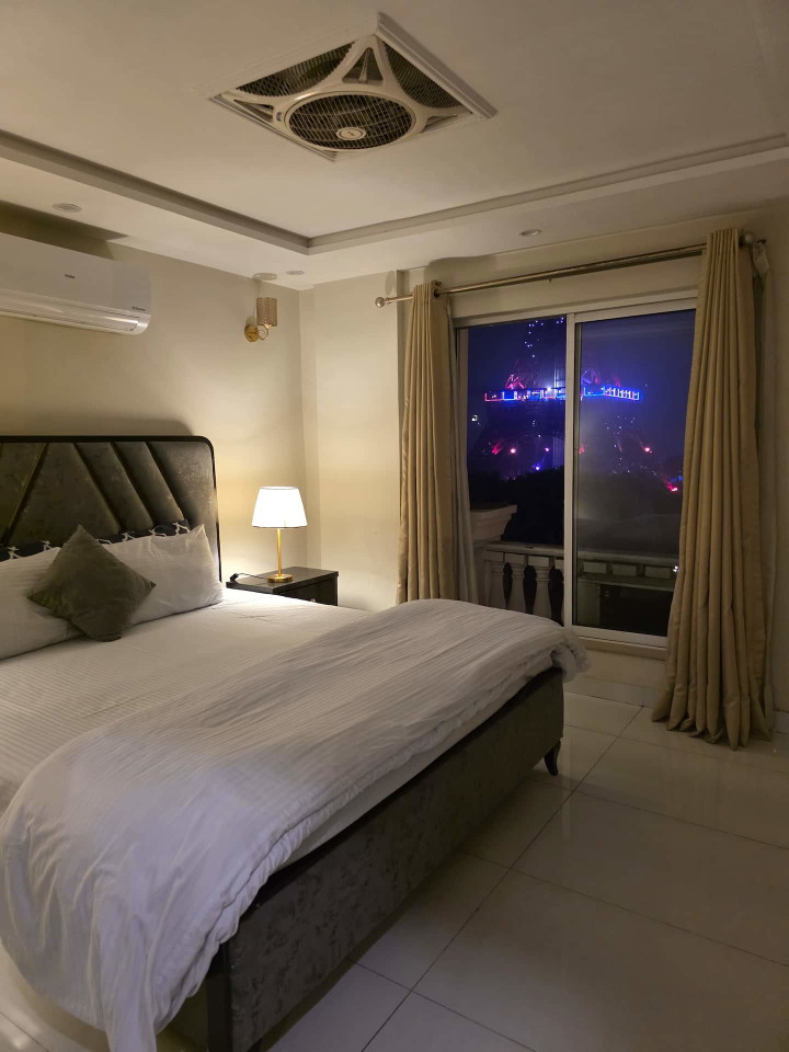 La Belle Vie | Eiffel View | Bahria Town Lhr - Lahore