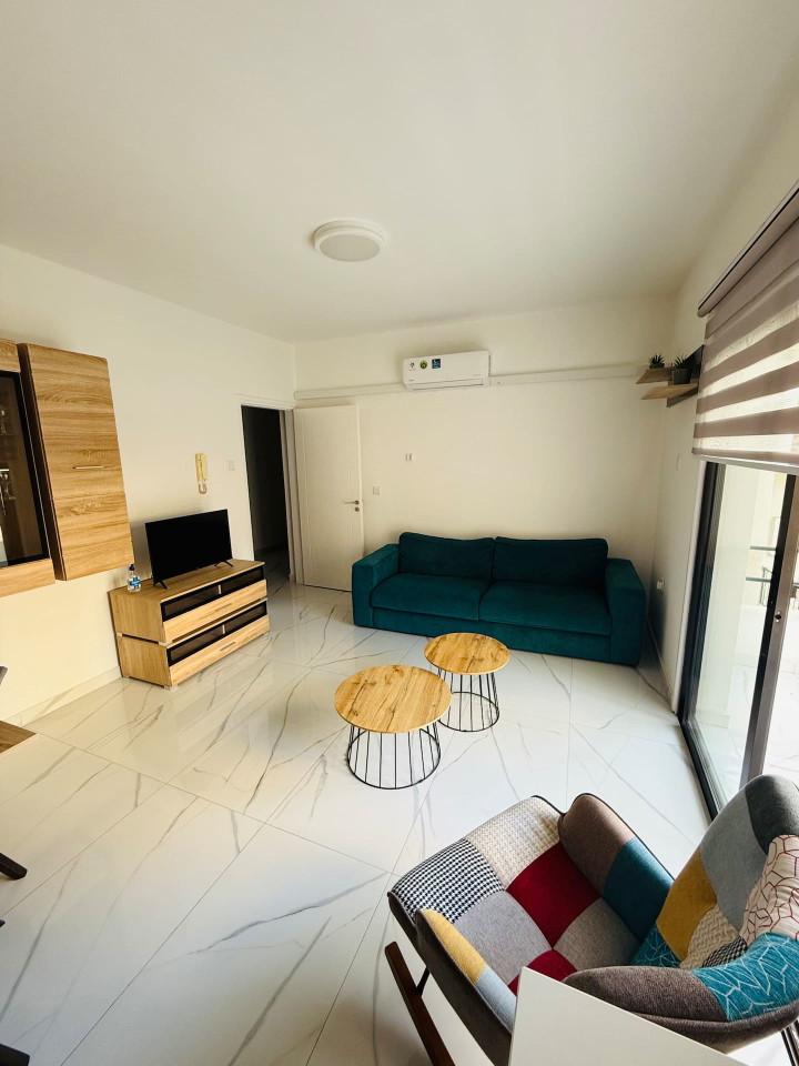 Brand New, Finikoudes Area - Chypre
