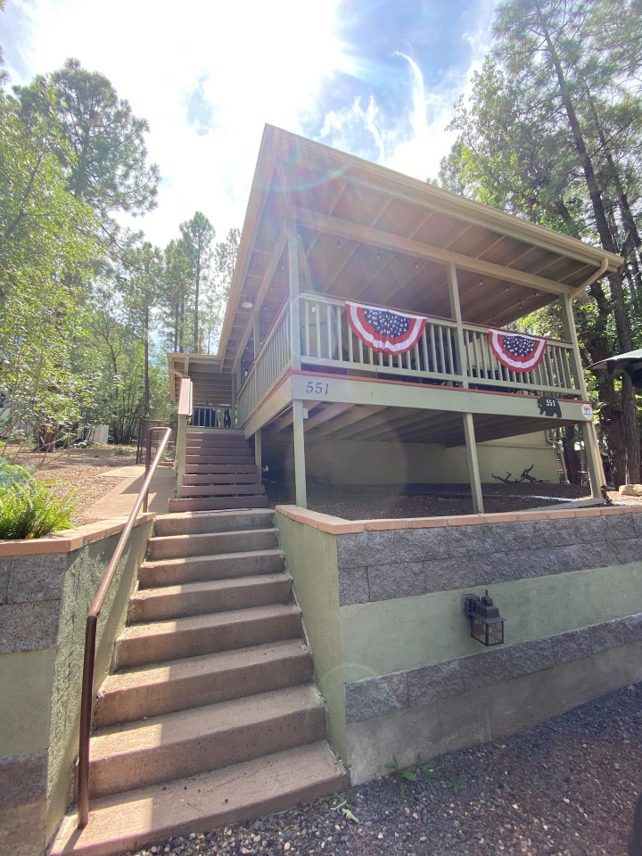 Cozy 2-bedroom Cabin In The Pines - Pinetop-Lakeside, AZ