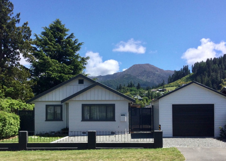 Heart Of Hanmer. A Couples Getaway. - Hanmer Springs