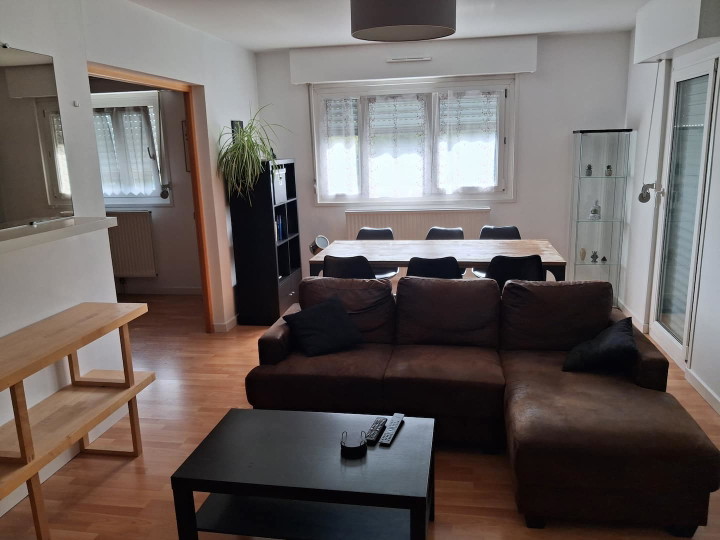 Appartement à Coté Des Terrains De Tennis Et Padel - Sochaux