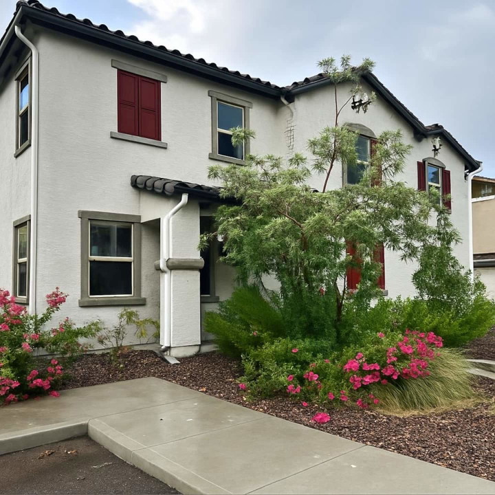 Phoenix Family Nest - Phoenix, AZ
