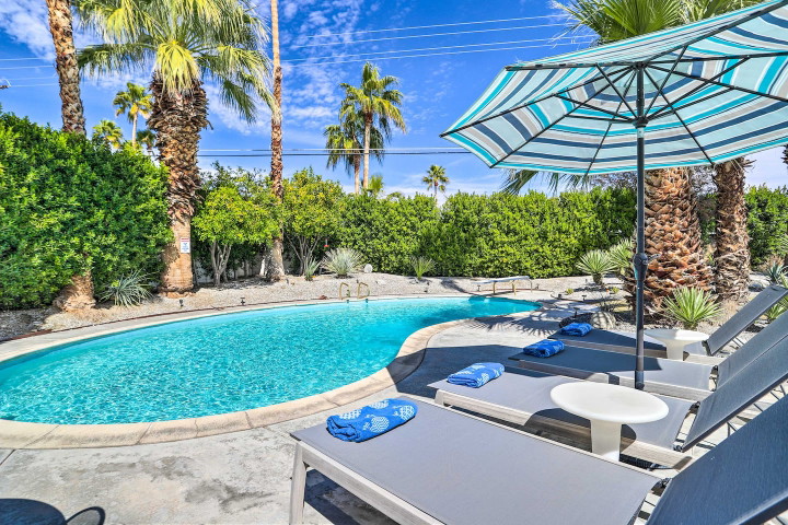 Pool & Mountain Views: Palm Springs Home! - Palm Springs, CA