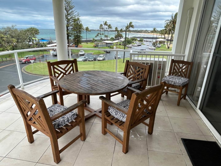 Luxury Ocean Front Apartment Bargara - Bargara