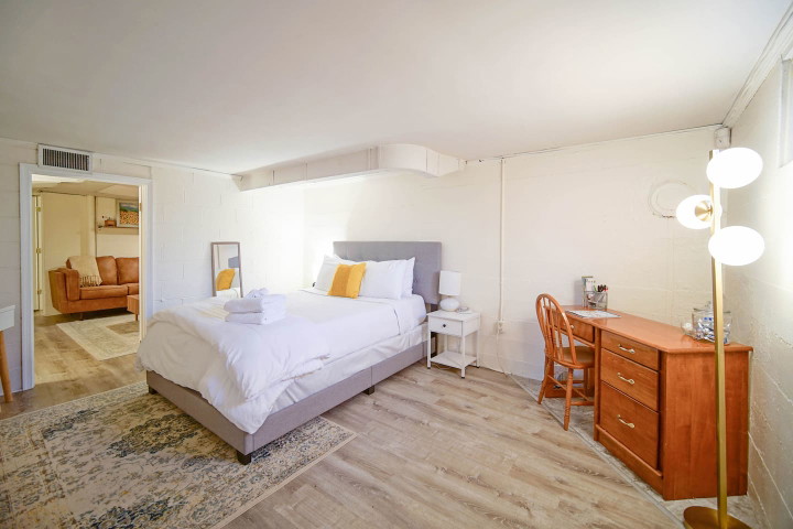 2 Bedroom Suite | Mins From Lu | Family Friendly - Lynchburg, VA