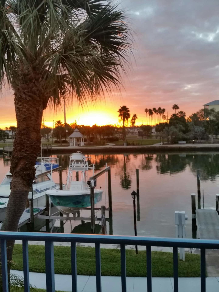 Madeira Beach Yacht Club Water View & Boat Dock - Madeira Beach, FL