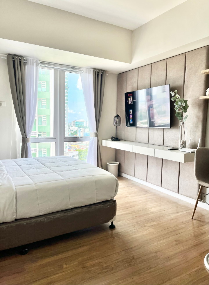 Stylish Luxe Condo Near Ayala Mall | 100mbps Wi-fi - Cebu City