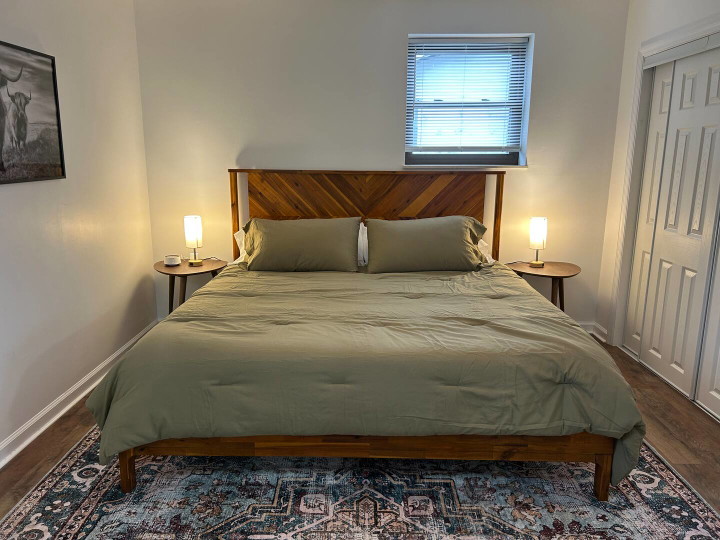 Charming One Bedroom One Bath W/ Mountain Views! - Maryville, TN