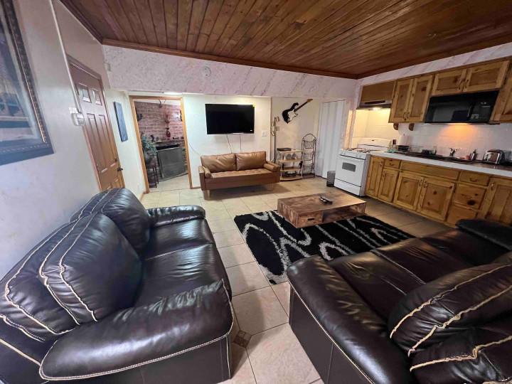 Spacious 1 Bedroom Apartment Close To Venice Beach - Santa Monica, CA