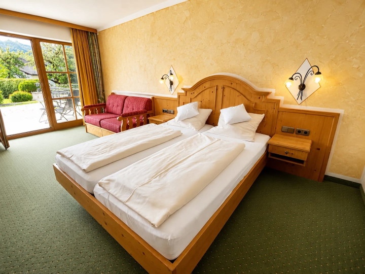 Hotel Schatten Zi. 15 Für 4 Mit Balkon & Bergblick - Farchant