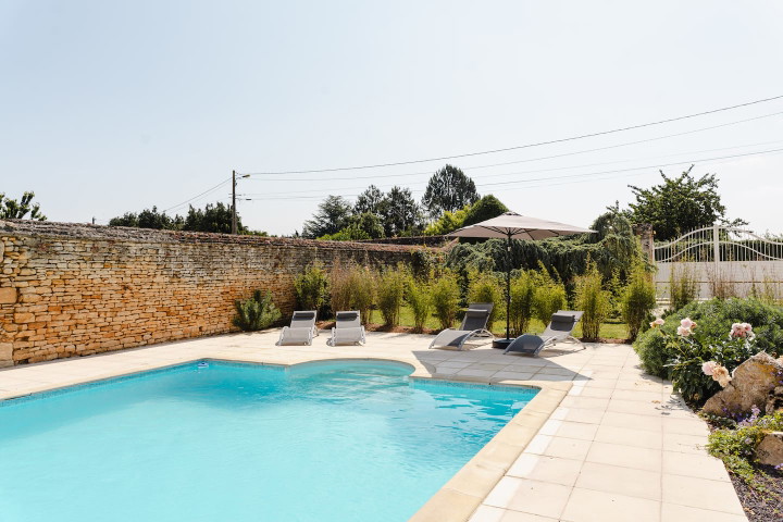 L'acacia - Grand Gîte Avec Piscine - Basse-Normandie
