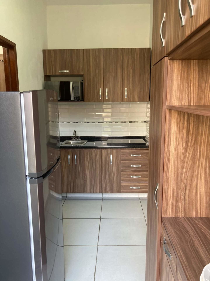 Spacious  Studio 4 Blocks From Subway Lines 2 & 3 - Guadalajara