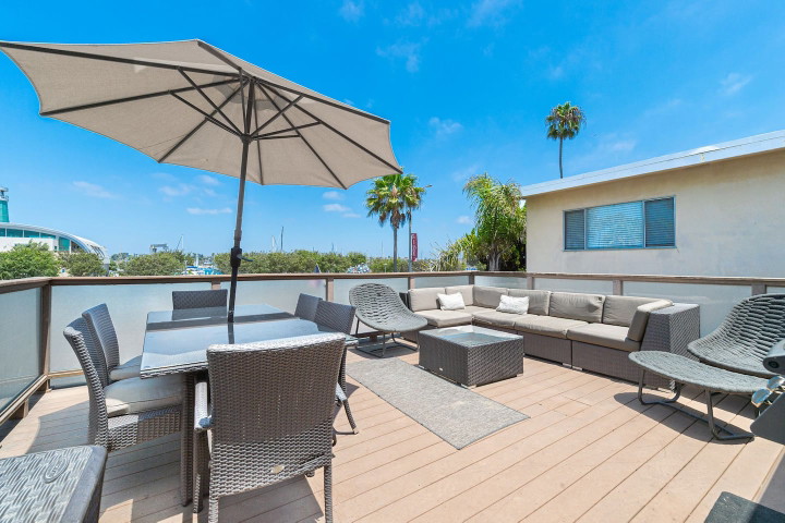 Amazing Views Of The Harbor! Best Patio In Town! - Laguna Beach, CA
